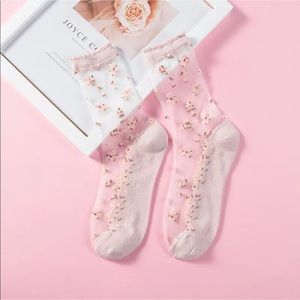 Pink Magnolia | Accessories | Nwt Transparent Flower Lace Crystal Silk ...